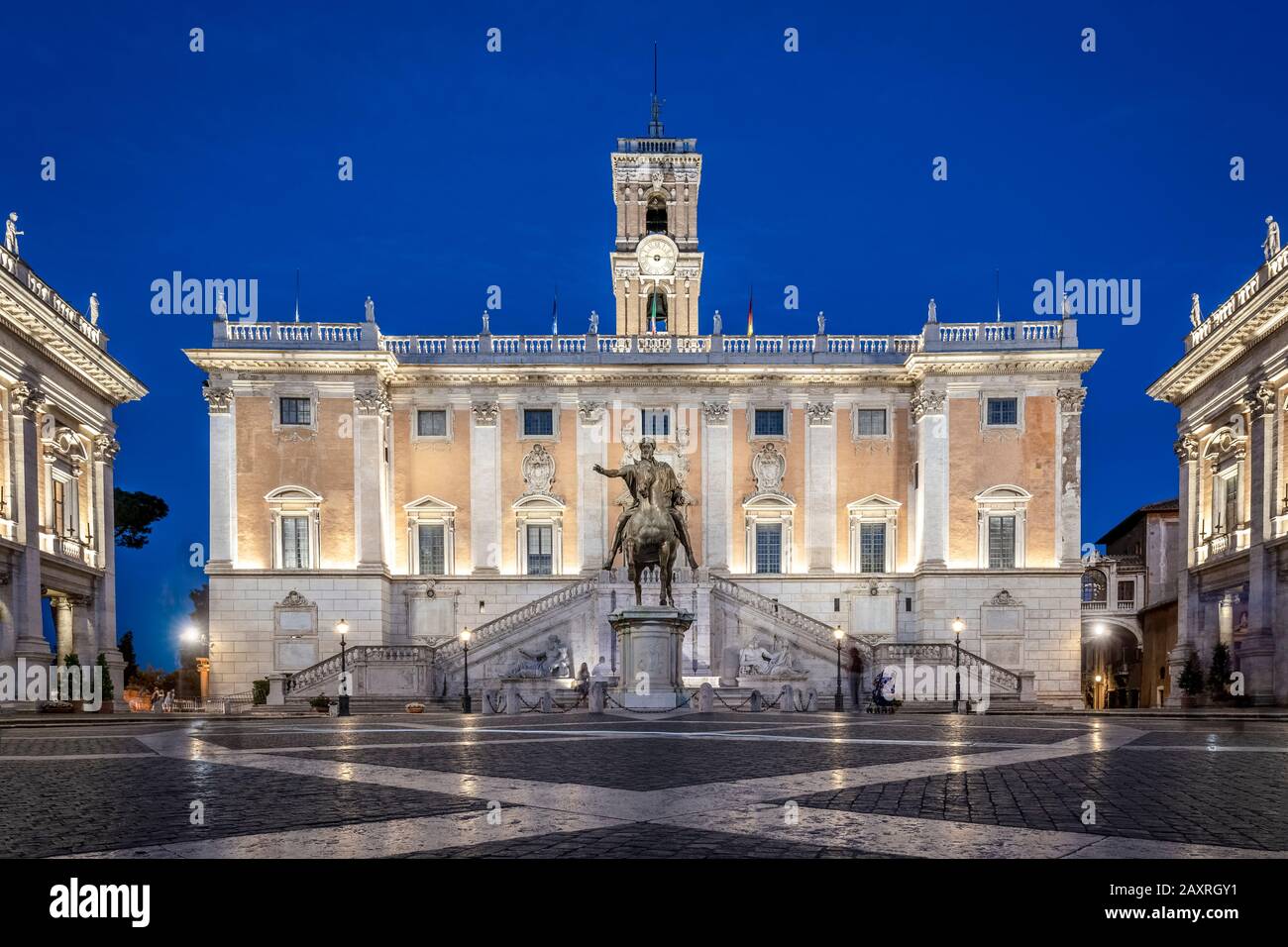 Capitol hill location hi-res stock photography and images - Alamy