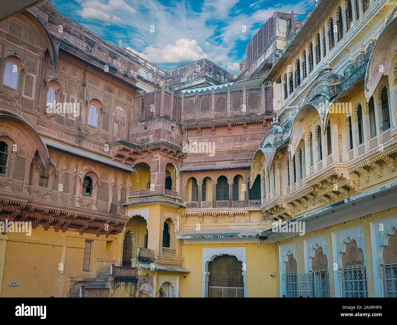 Amber palace hi-res stock photography and images - Alamy