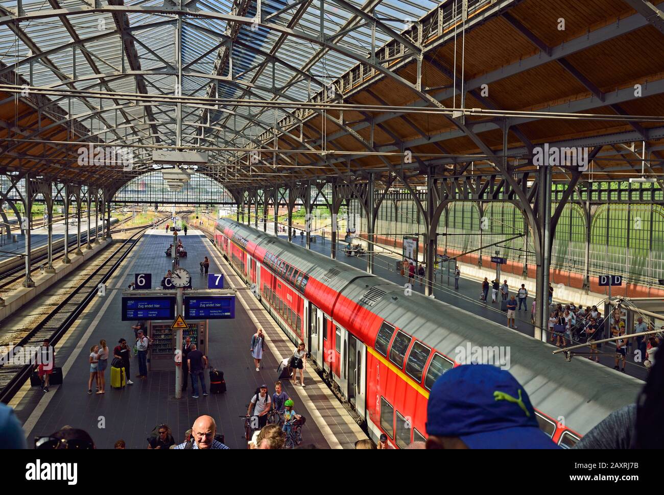 Central train station lubeck hi-res stock photography and images - Alamy
