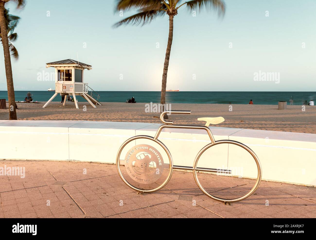Fort Lauderdale - Ocean Sidewalk at night Stock Photo - Alamy