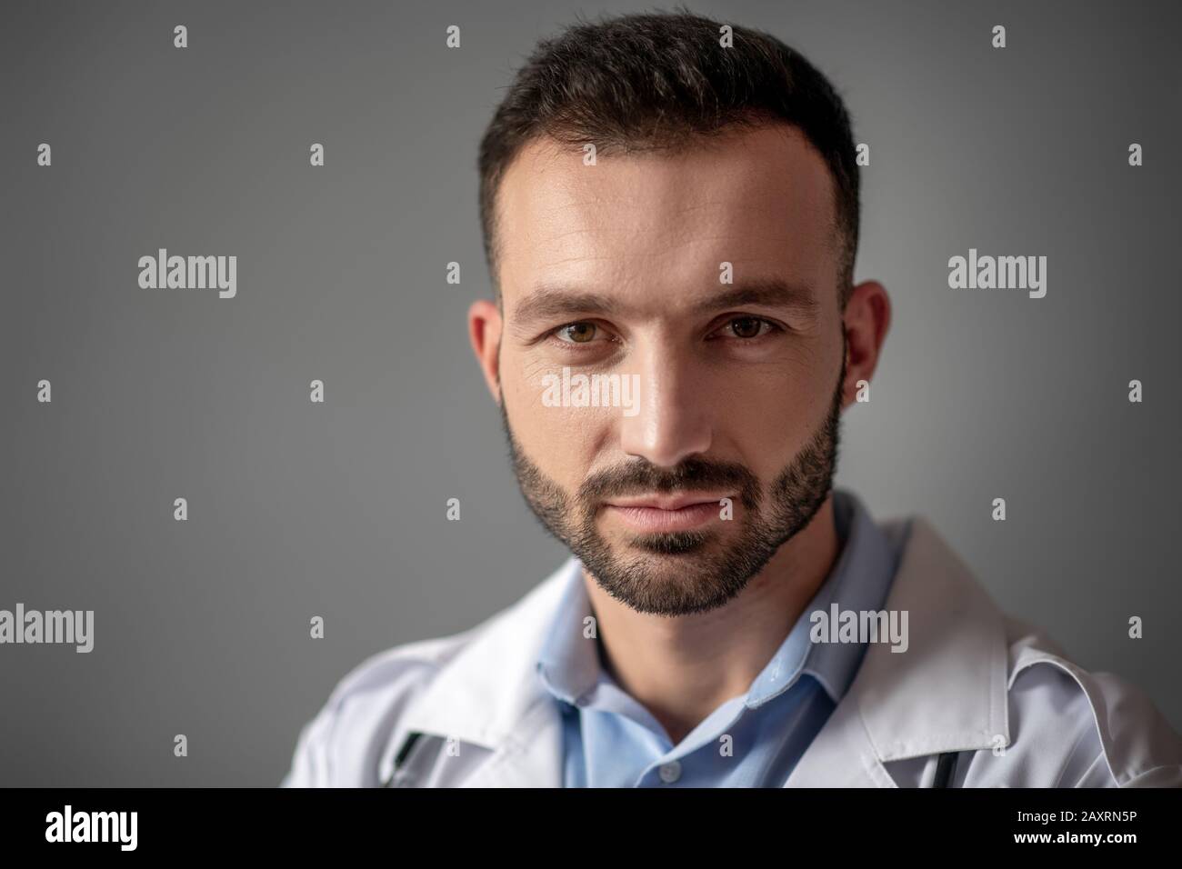 Close up picture of a determined man Stock Photo - Alamy