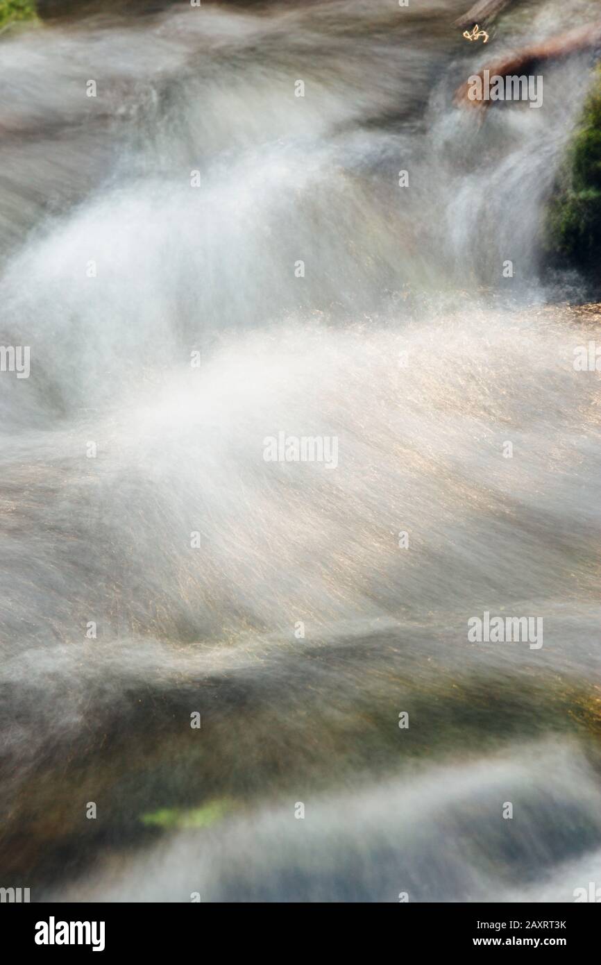 Creek filling hi-res stock photography and images - Alamy