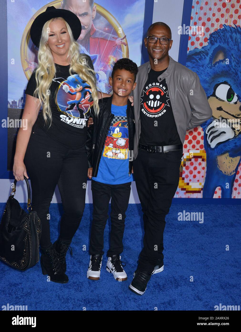 Los Angeles, USA. 12th Feb, 2020. Tommy Davidson wife and son 325 ...