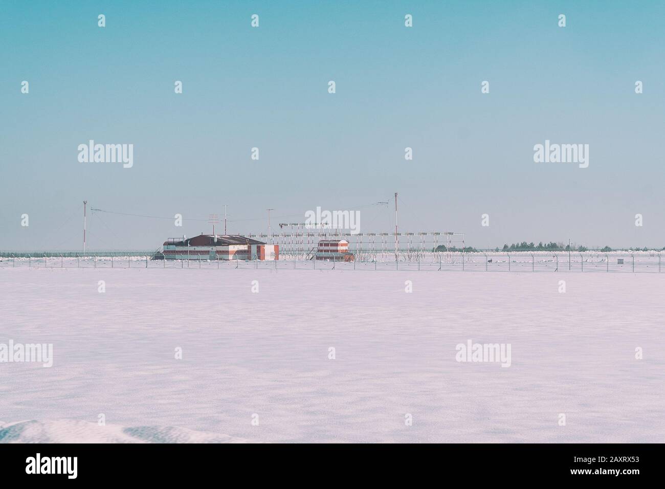 Weather measuring recording station hi-res stock photography and images ...