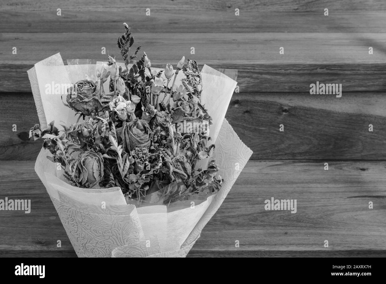 Natural bouquet pink roses Black and White Stock Photos & Images - Alamy