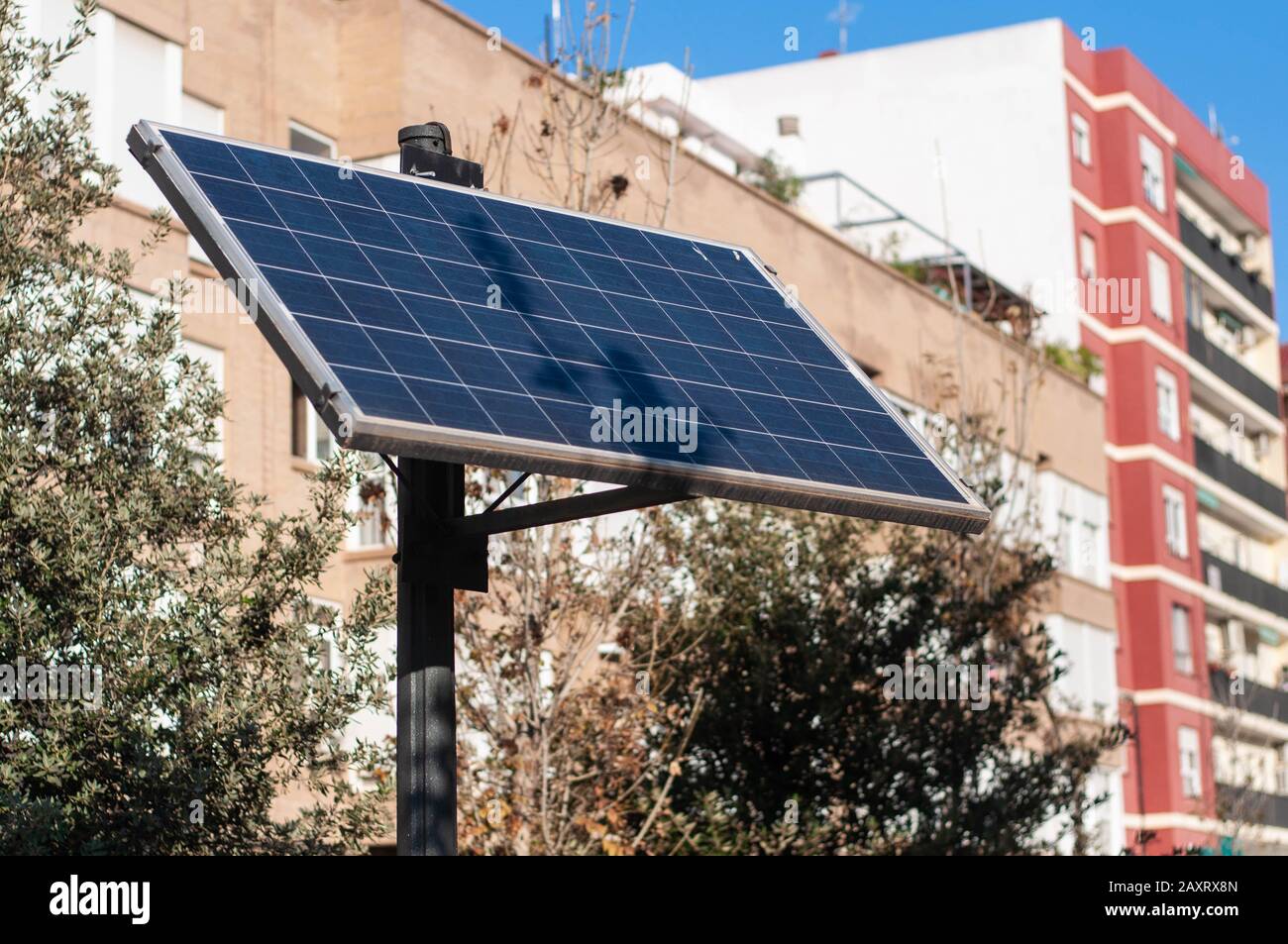 installed solar panels in the city Park Stock Photo - Alamy