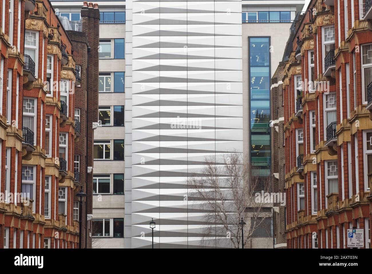 London mansions and office blocks Stock Photo - Alamy