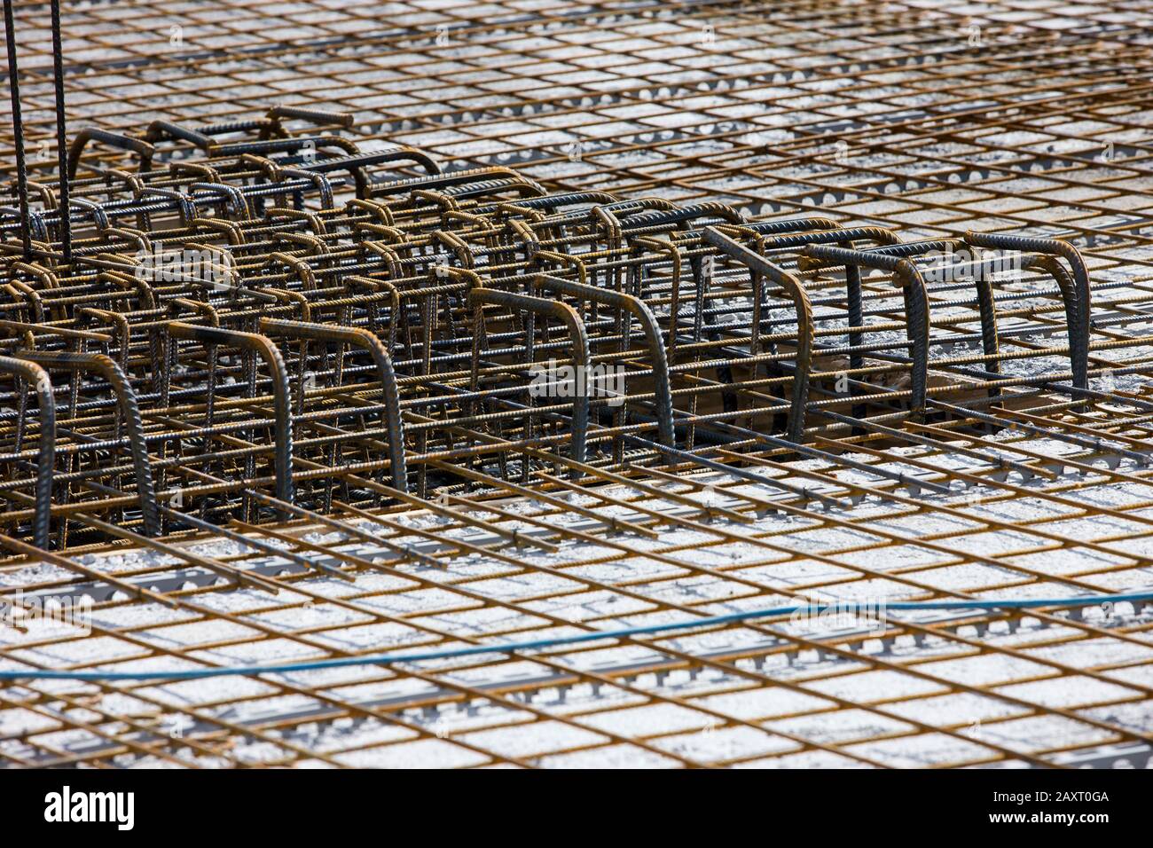 Concrete base plate with iron reinforcement Stock Photo - Alamy