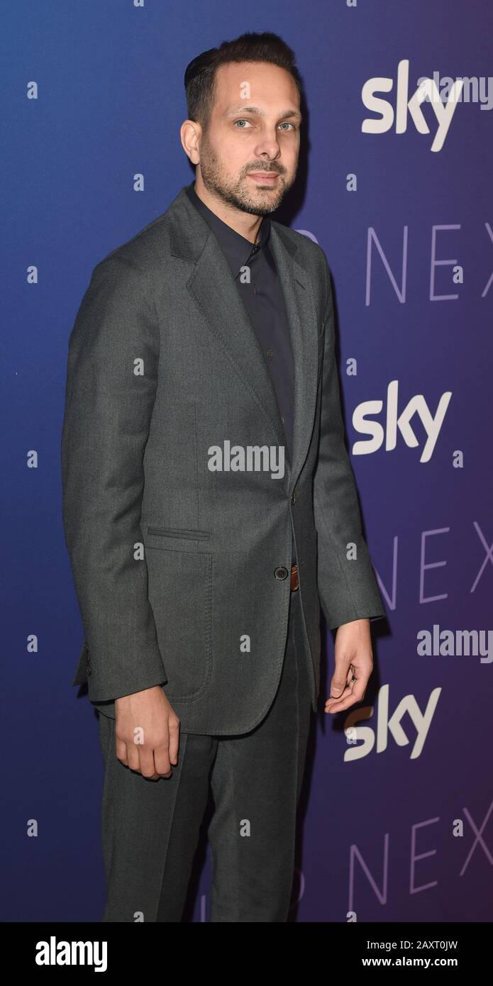 Photo Must Be Credited ©Alpha Press 079965 12/02/2020 Dynamo Steven ...