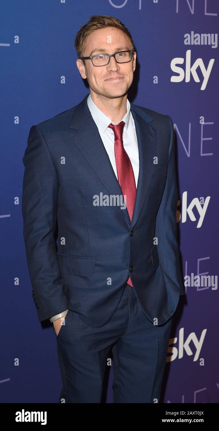 'russell howard' hi-res stock photography and images - Alamy