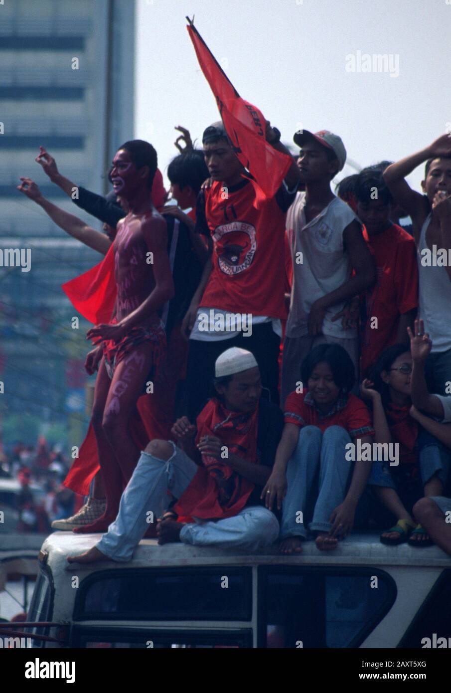 Indonesia 90s hi-res stock photography and images - Alamy