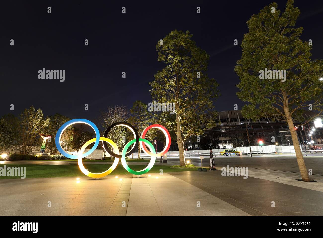 2020 olympic rings hi-res stock photography and images - Alamy