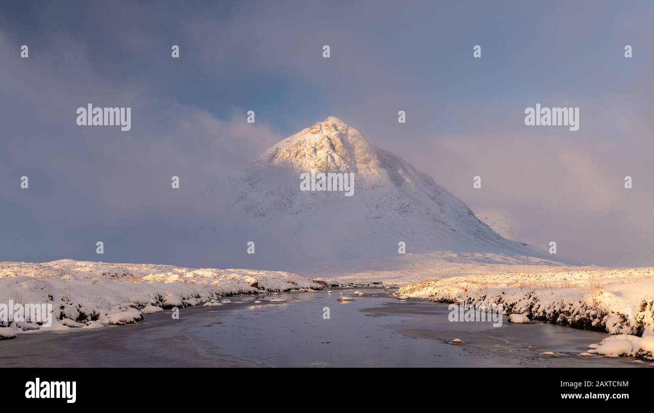 Winter in the Scottish Highlands Stock Photo - Alamy