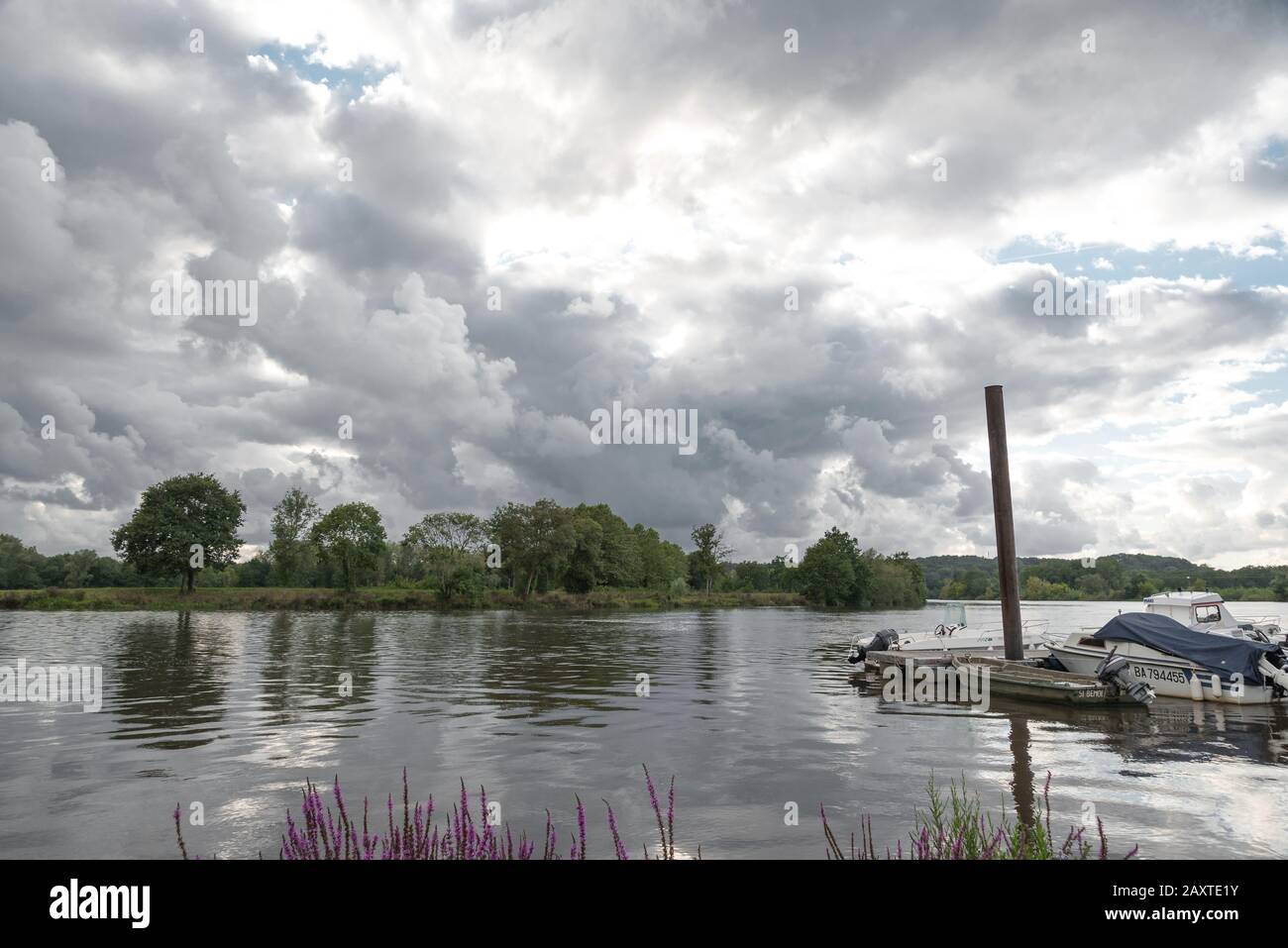 River Adour in the south of France that ends in Bayonne Stock Photo - Alamy