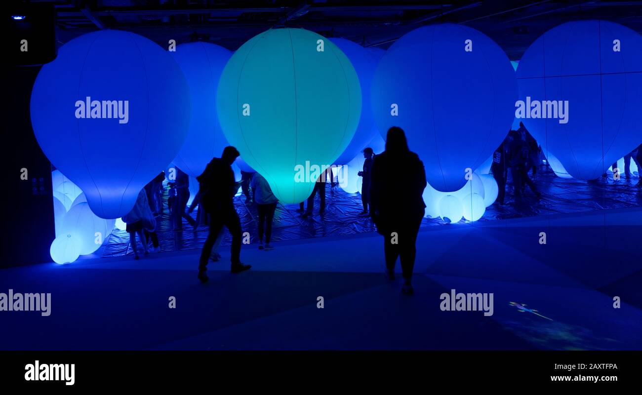 Tokyo, Japan: November 16, 2019: Digital Art Museum team Lab Tokyo ...