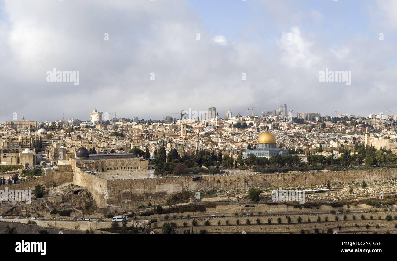 Jerusalem - the old city - view from the distance Stock Photo - Alamy
