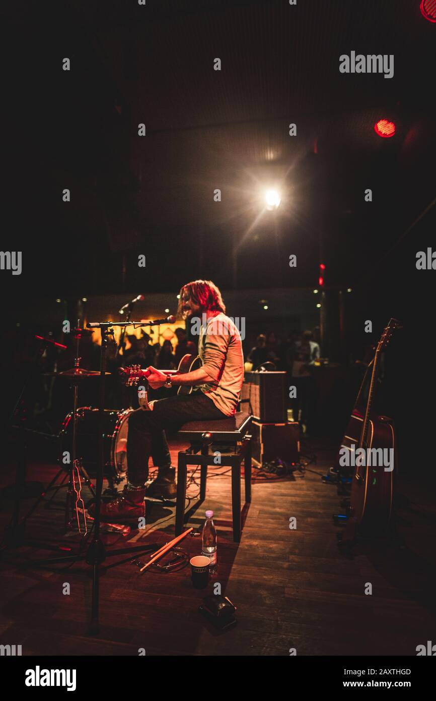 Copenhagen, Denmark. 28th, October 2018. Singer and songwriter The ...