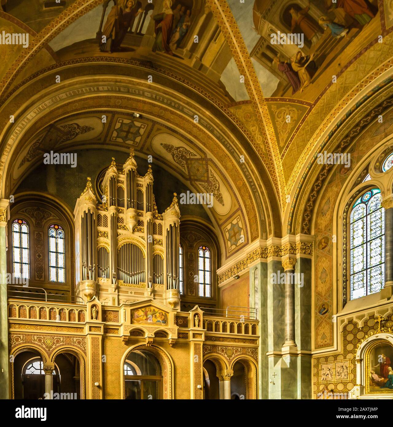 Assumption of saint mary hi-res stock photography and images - Alamy