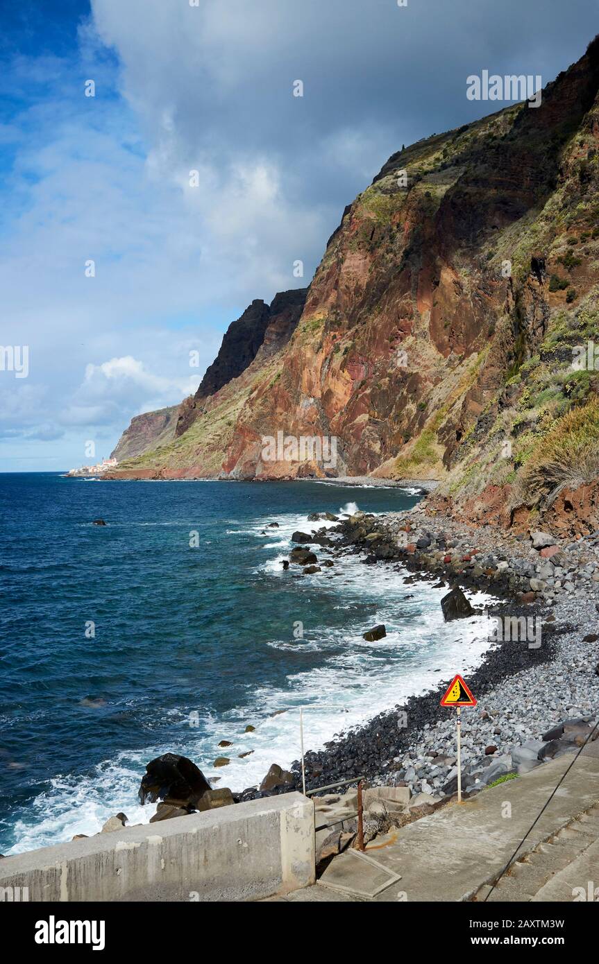 The Madeiran Village of Joadim Do Mar (literally 'garden of the sea ...