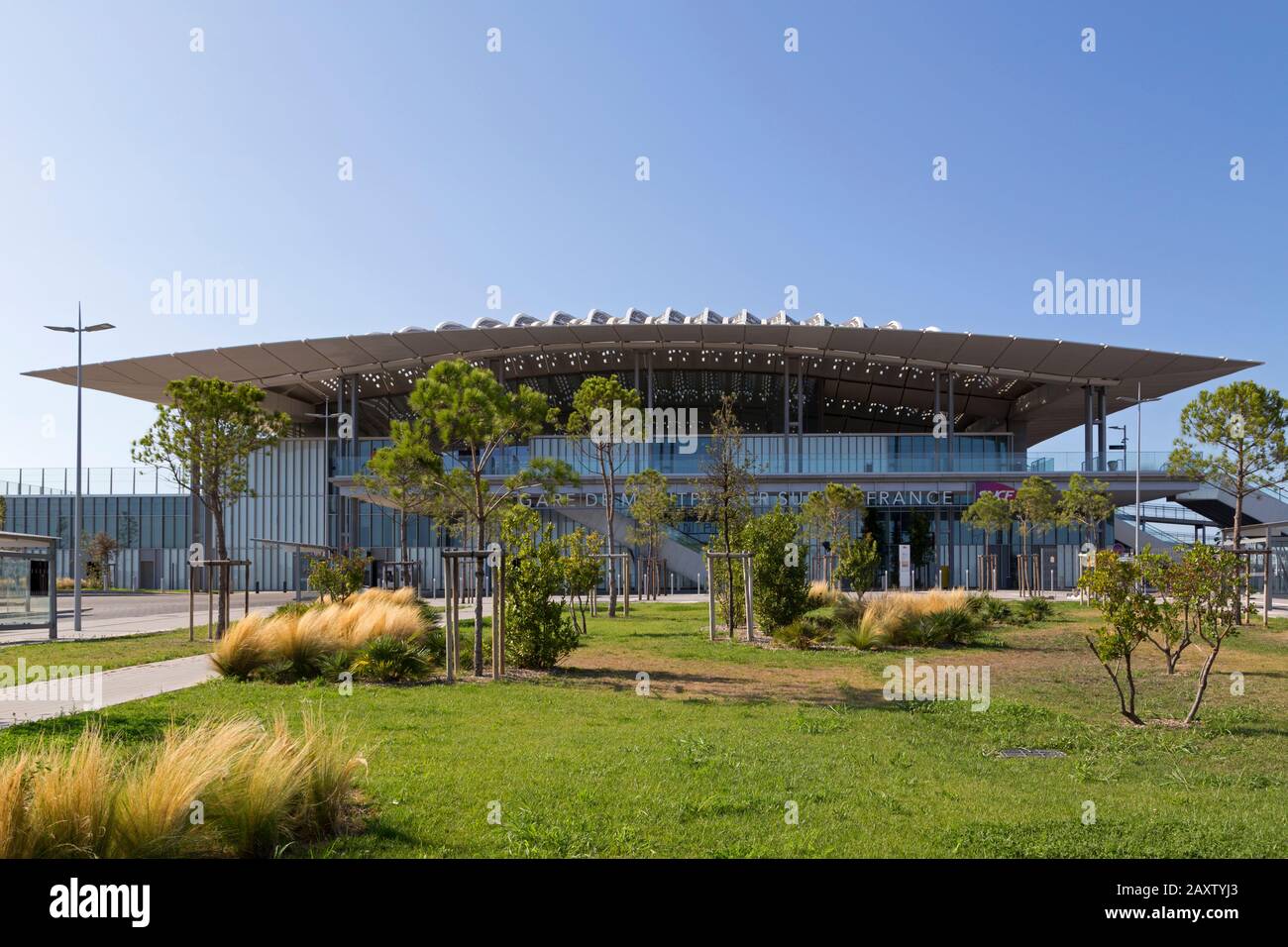 New TGV station in Montpellier-Sud-de-France. Architects: Marc Mimram ...