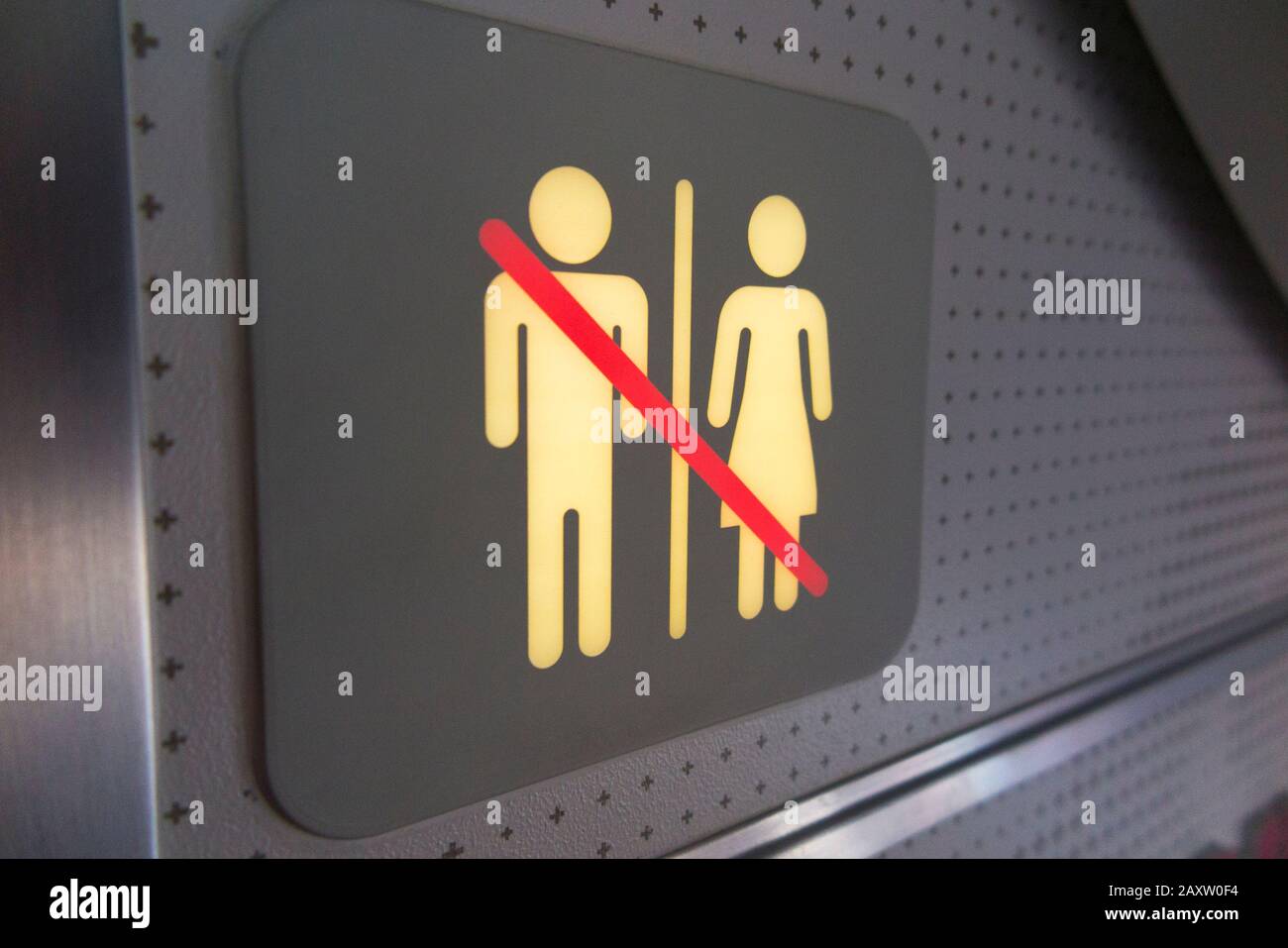Mens toilet sign busy hi-res stock photography and images - Alamy