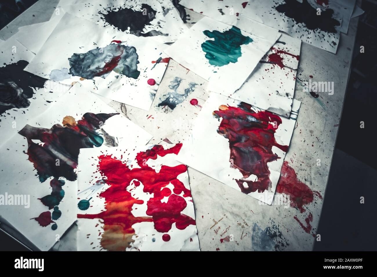 Bright colour spattered paint hi-res stock photography and images - Alamy