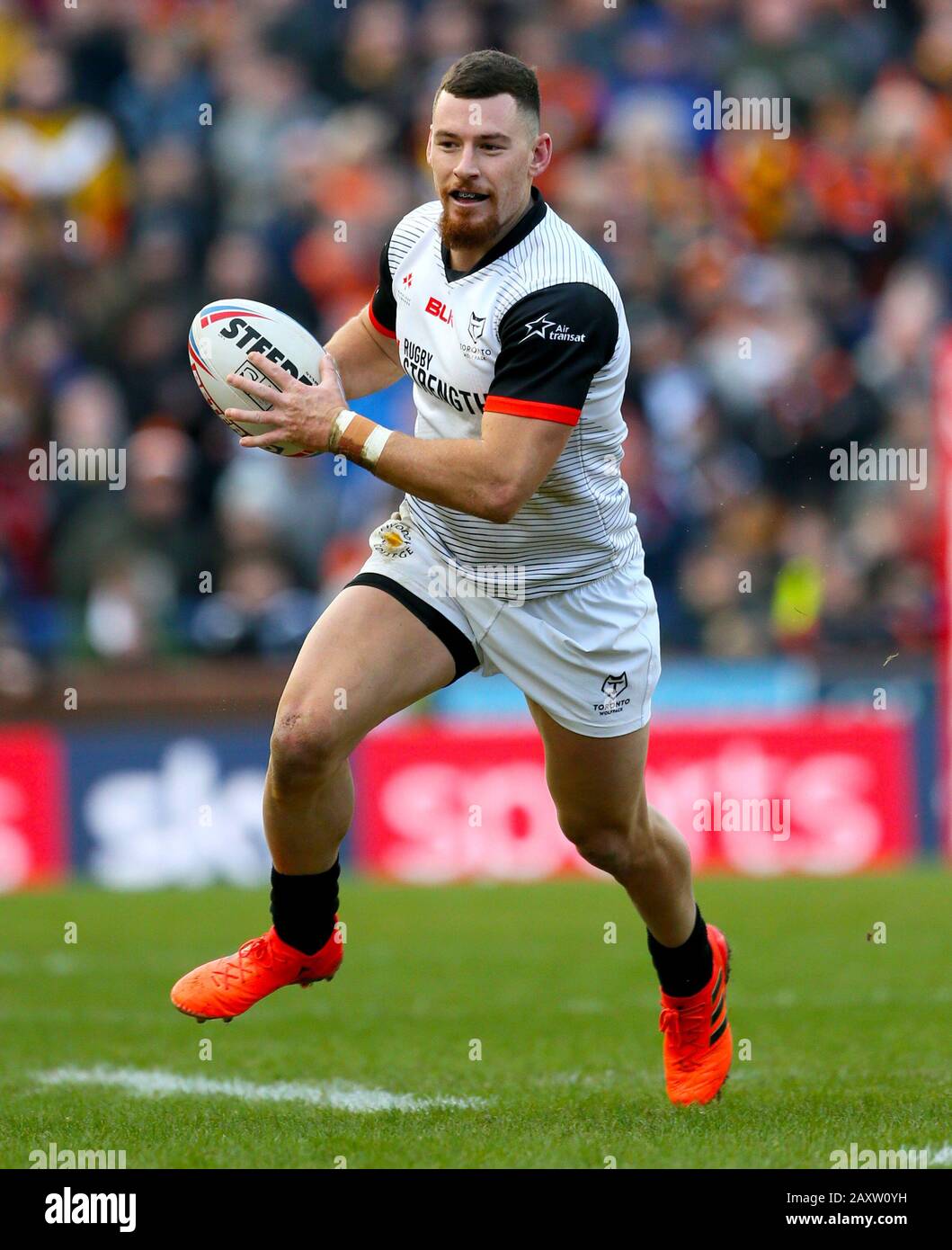 Blake wallace hi-res stock photography and images - Alamy