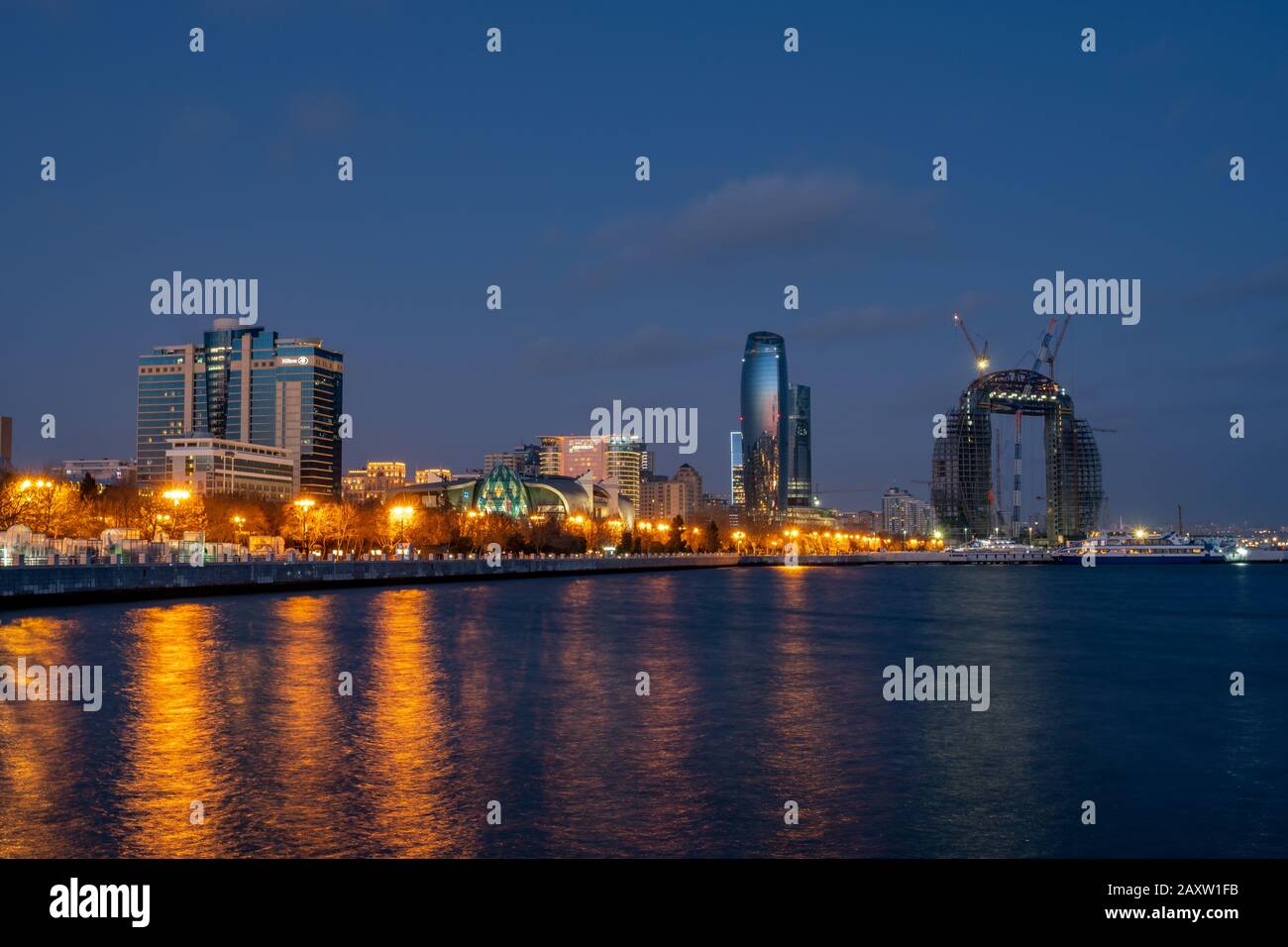 Baku nightlife hi-res stock photography and images - Alamy