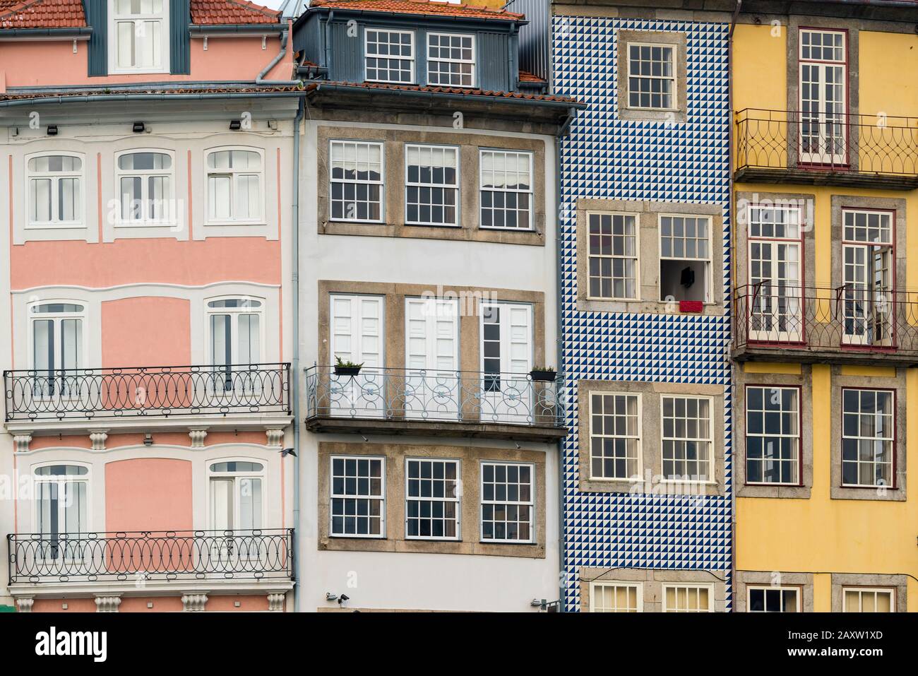 Picturesque colorful houses in Porto in front of the river Stock Photo ...
