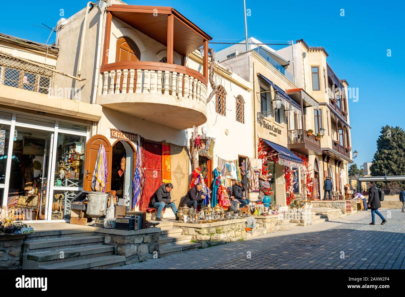 Baku bazaar market azerbaijan hi-res stock photography and images - Alamy
