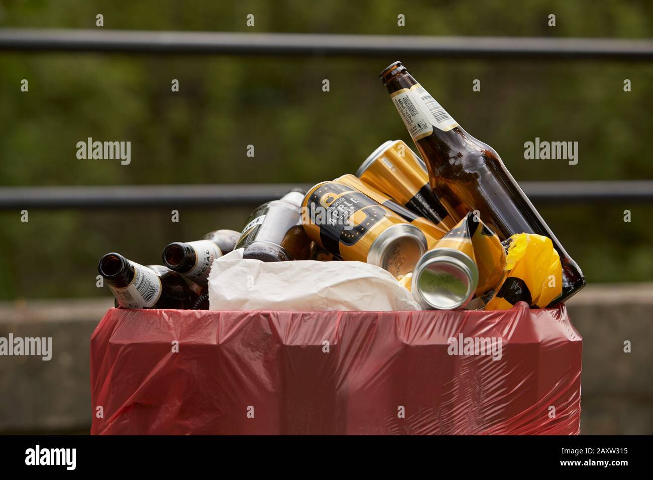 Beer Cans Litter High Resolution Stock Photography and Images - Alamy