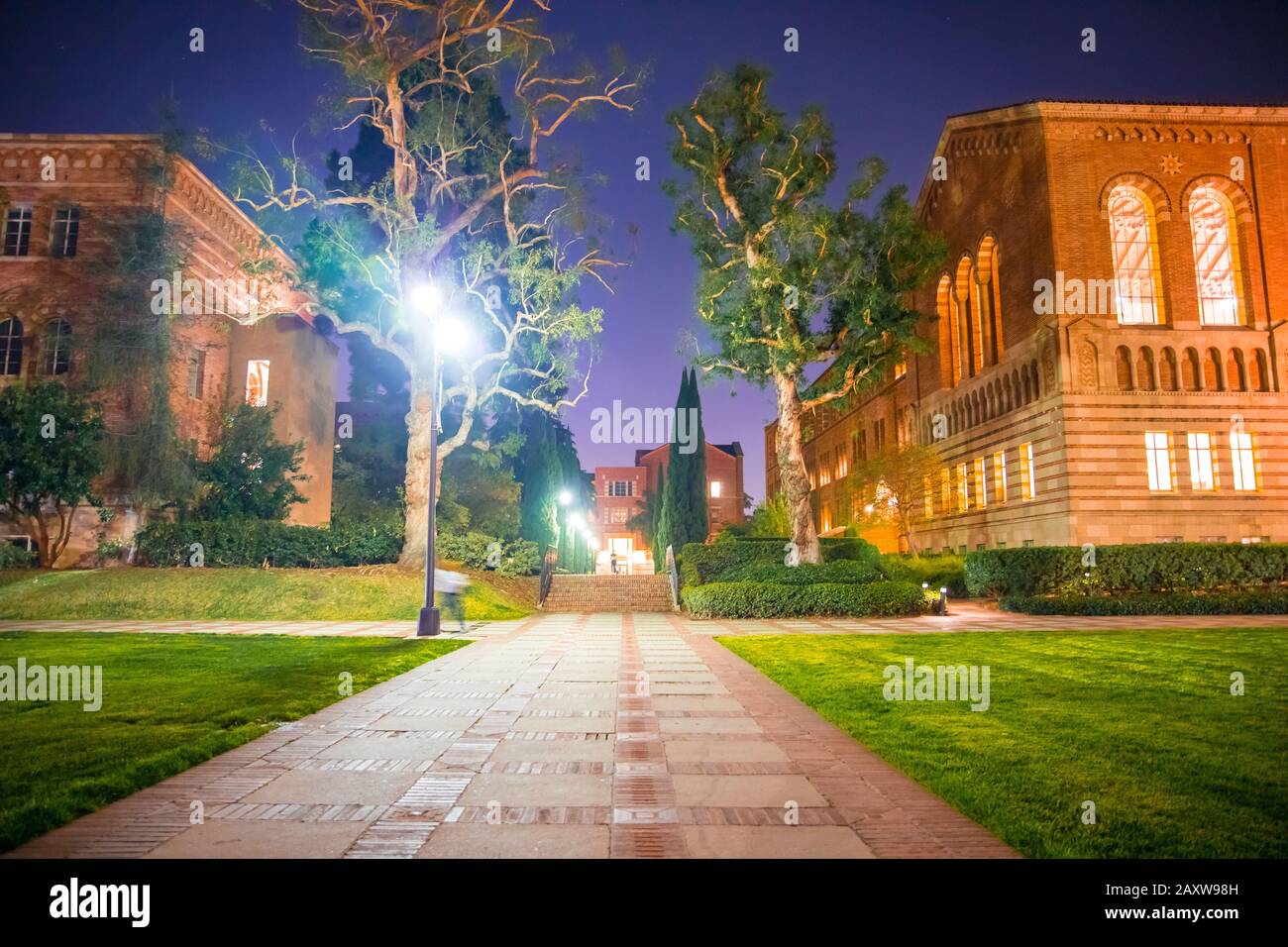 Ucla Campus High Resolution Stock Photography and Images - Alamy