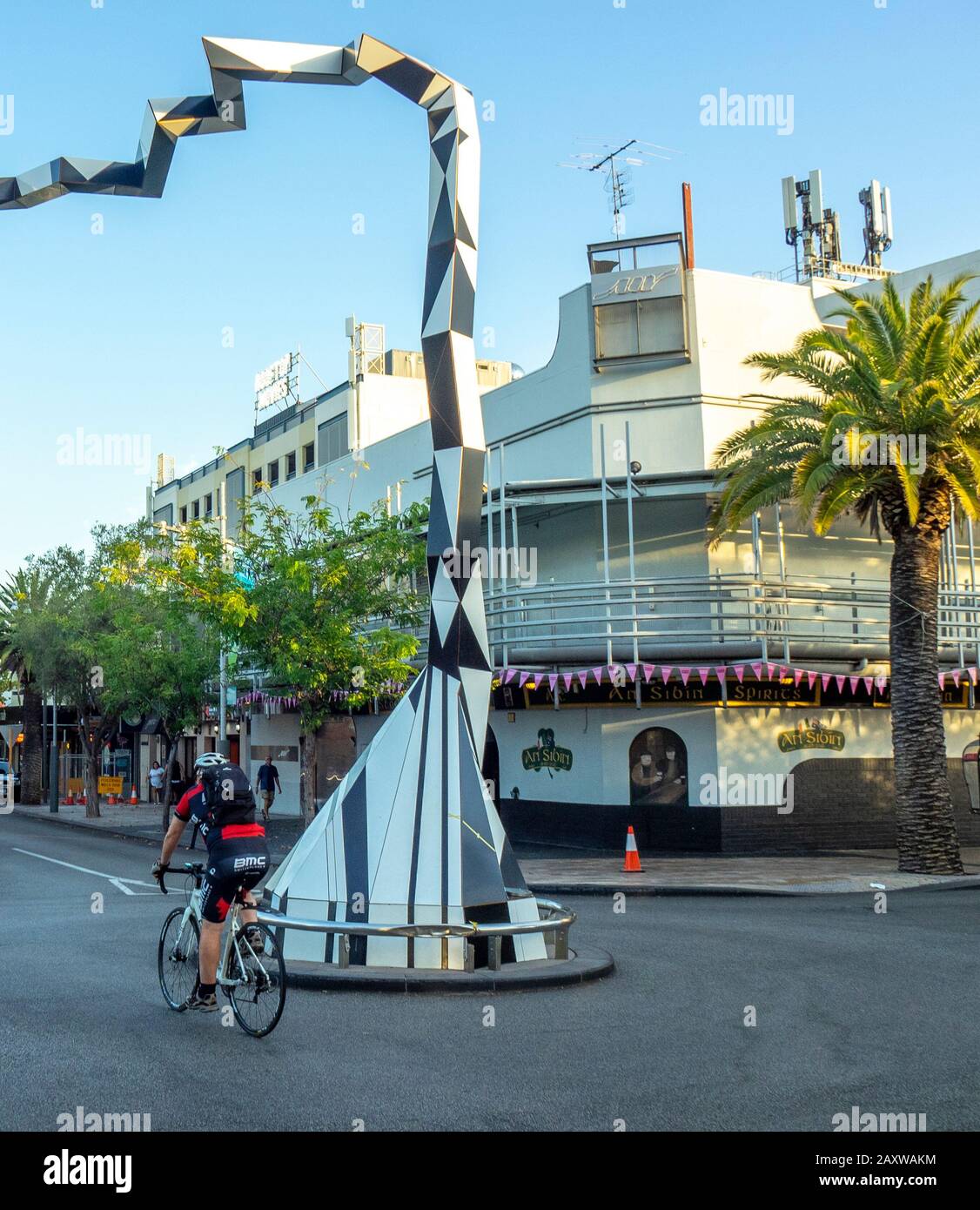 Sculpture "Arch" by Lorenna Grand sculptor and artist at Lake St and ...