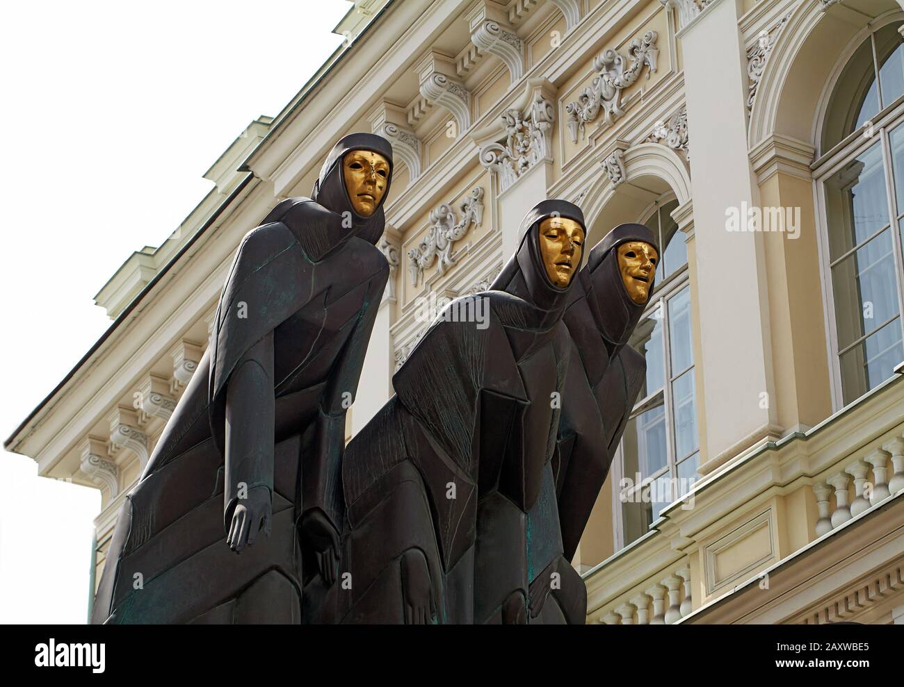 National theatre sculpture hi-res stock photography and images - Alamy