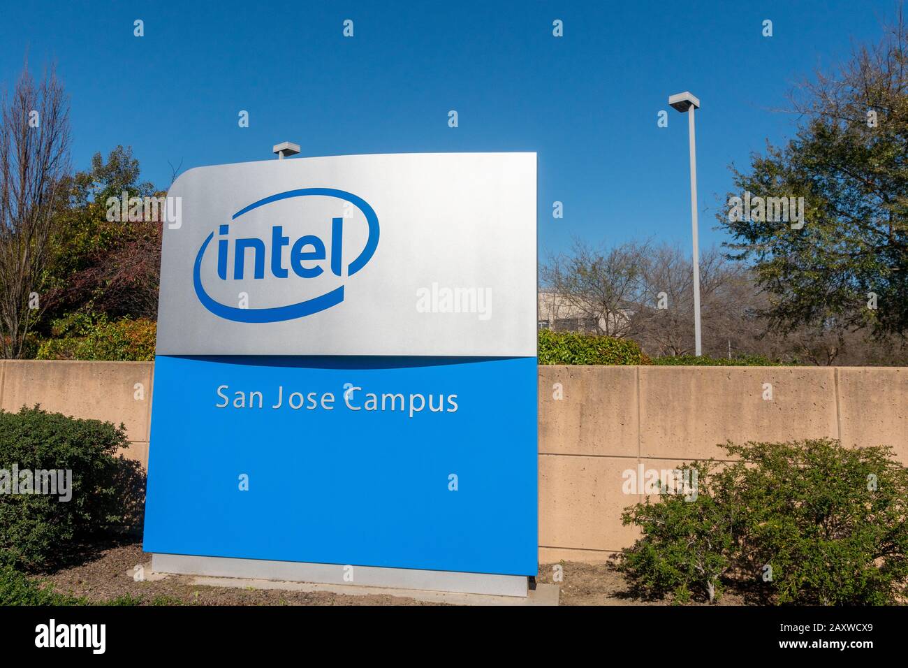 Intel San Jose Campus Stock Photo - Alamy