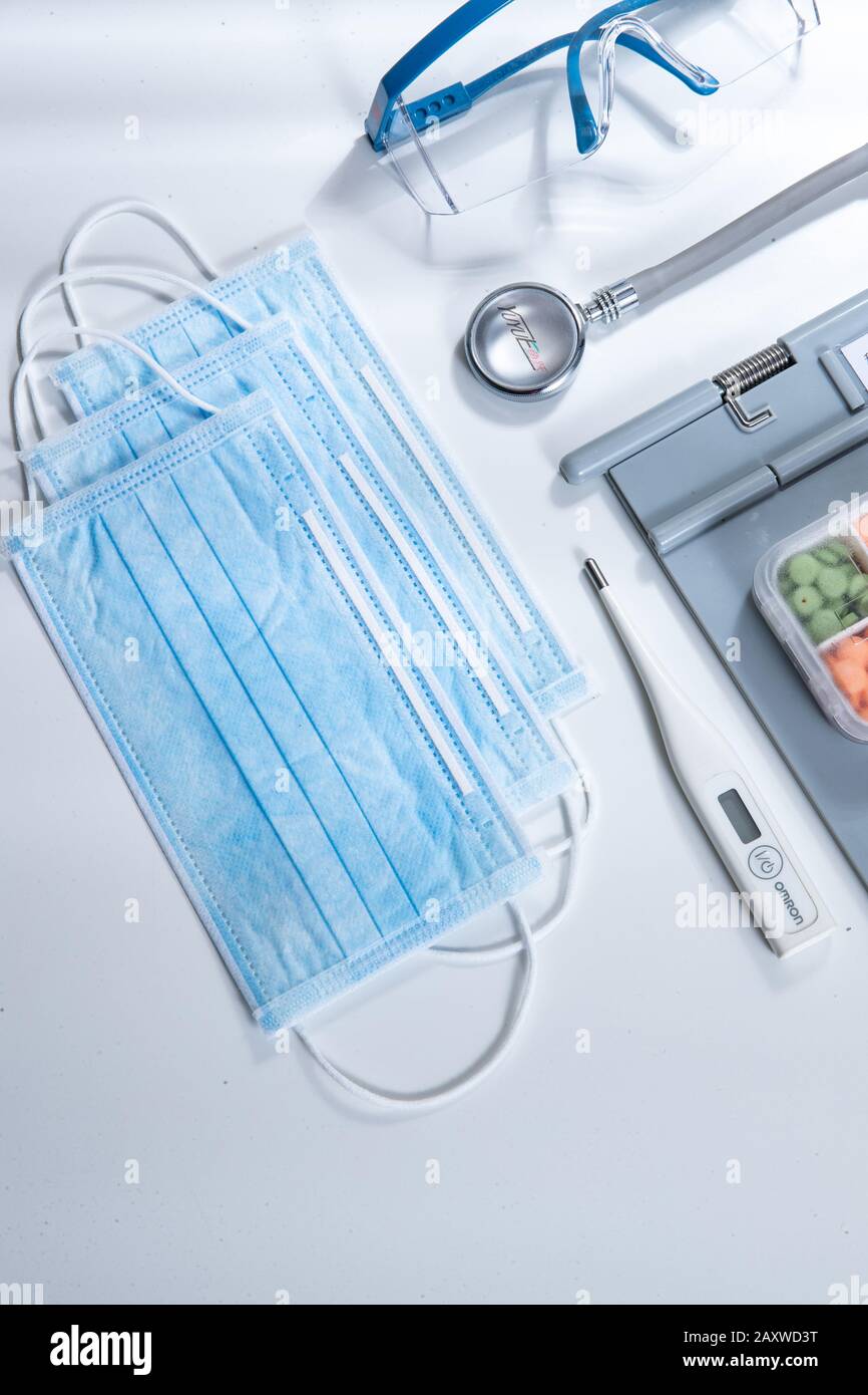 Disposable surgical masks and other medical products Stock Photo - Alamy