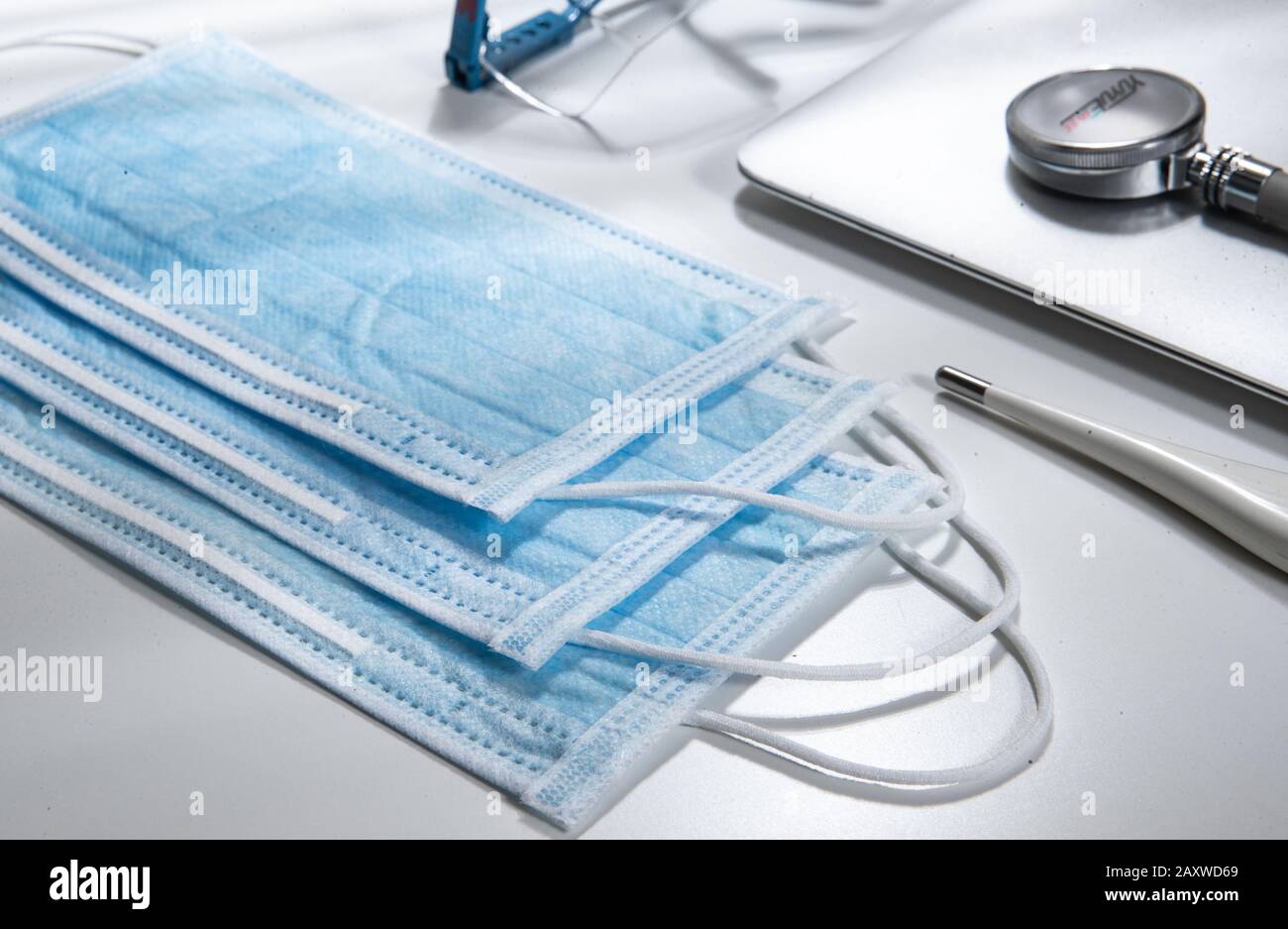 Disposable surgical masks and other medical products Stock Photo - Alamy