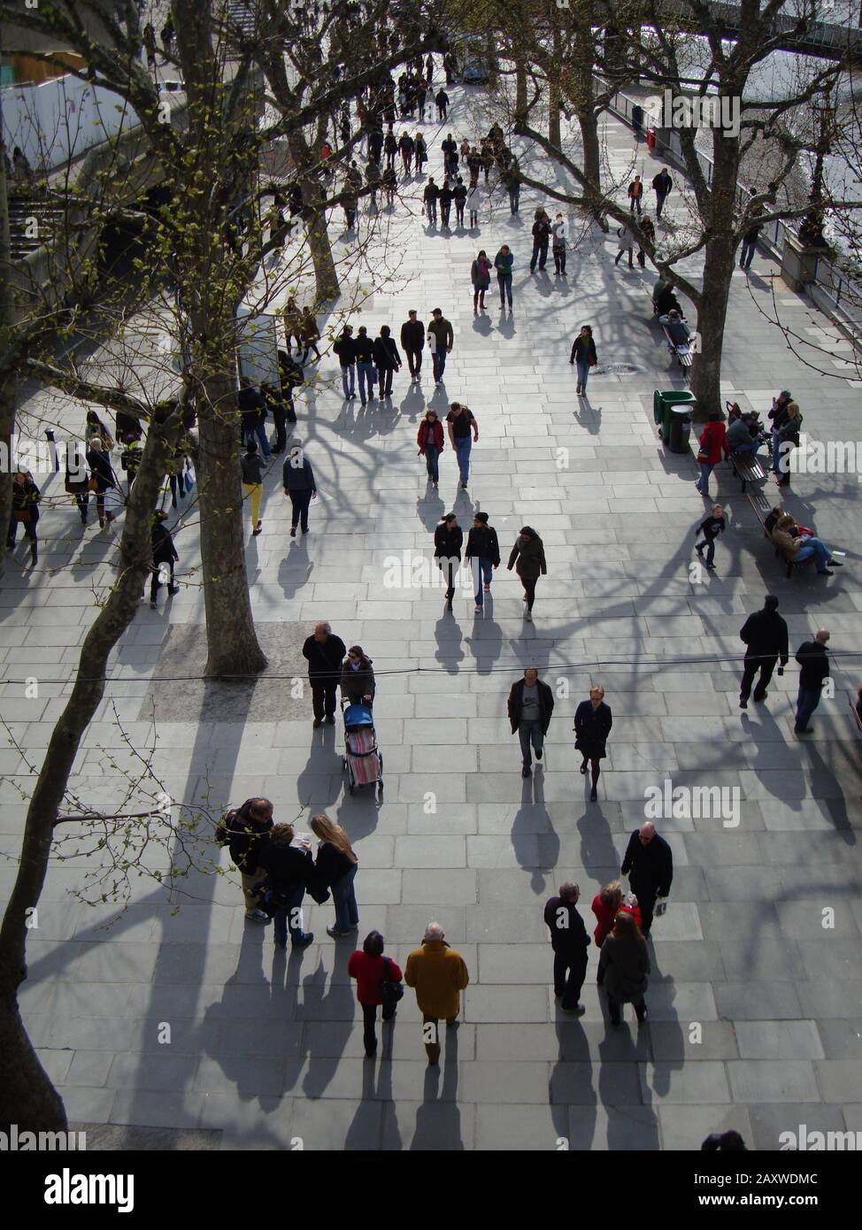 Distinct shadows hi-res stock photography and images - Alamy