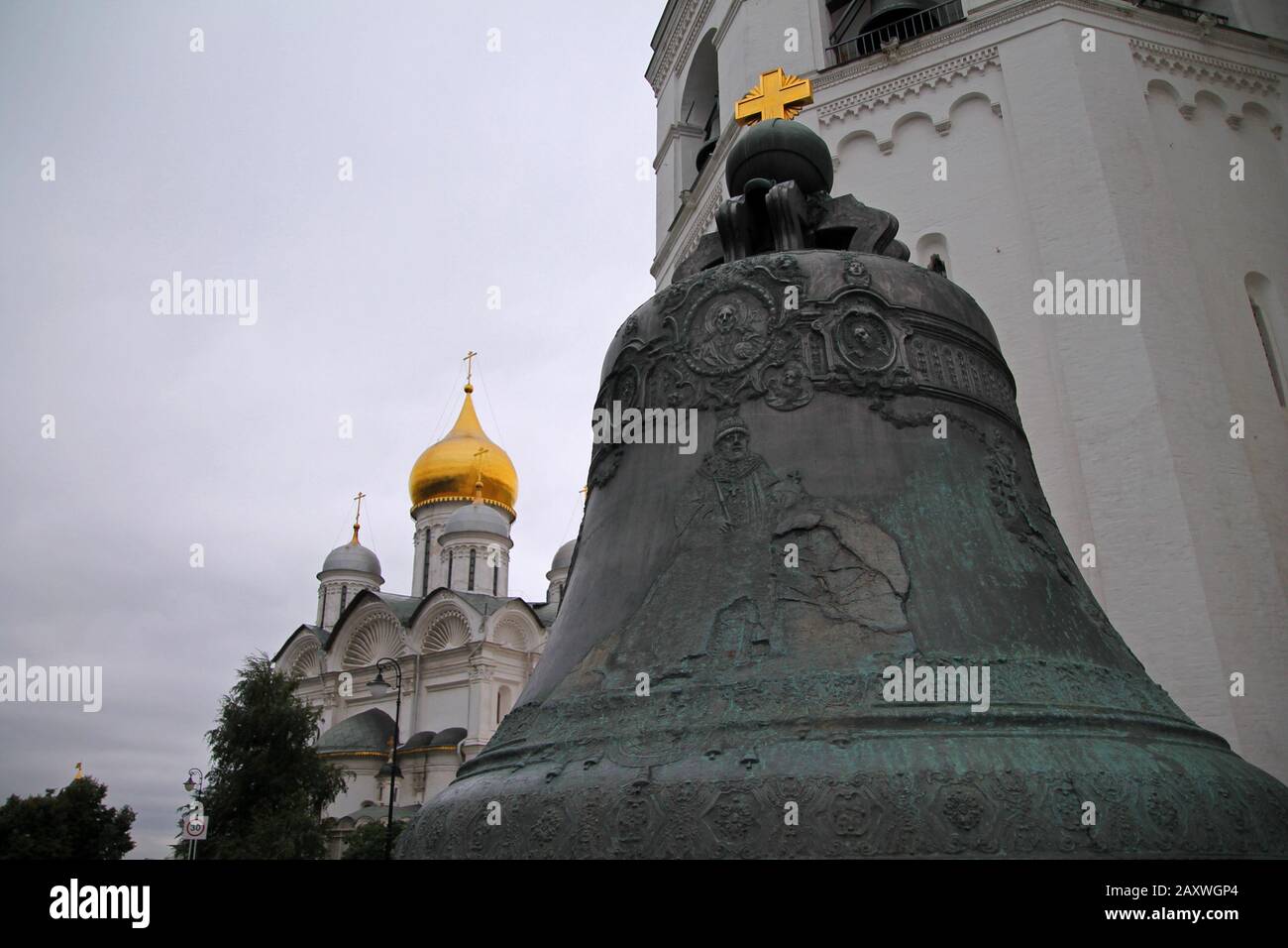Broken bell hi-res stock photography and images - Alamy