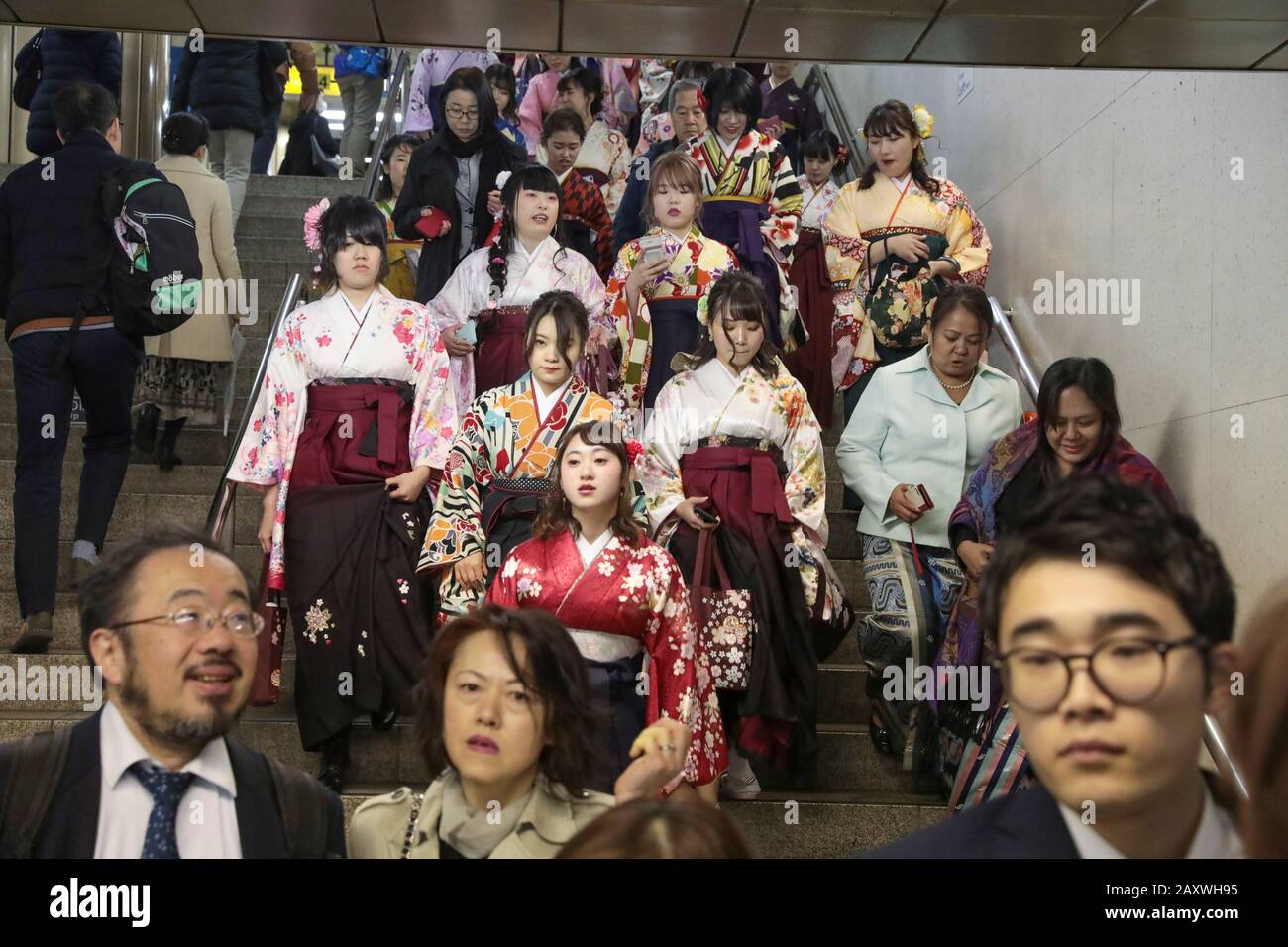 KIMONOS IN TOKYO METRO Stock Photo - Alamy