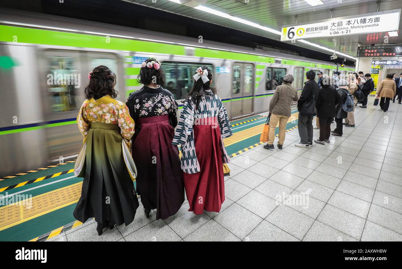 Style kimono japonais hi-res stock photography and images - Alamy