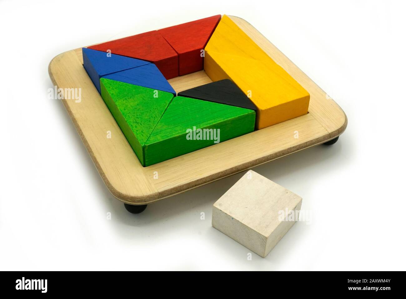 Chinese tangram puzzle hi-res stock photography and images - Alamy