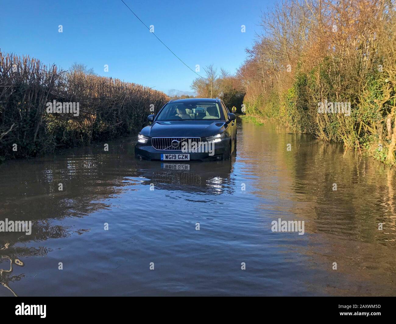 Car row flood hi-res stock photography and images - Alamy