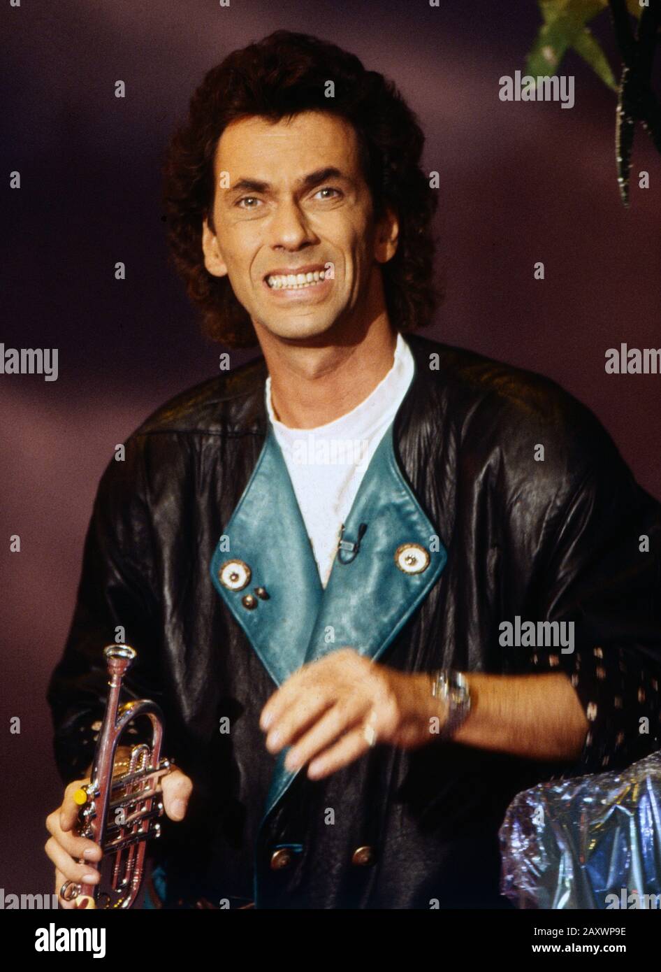 Hugo Egon Balder, deutscher Moderator, Produzent, Sänger und ...