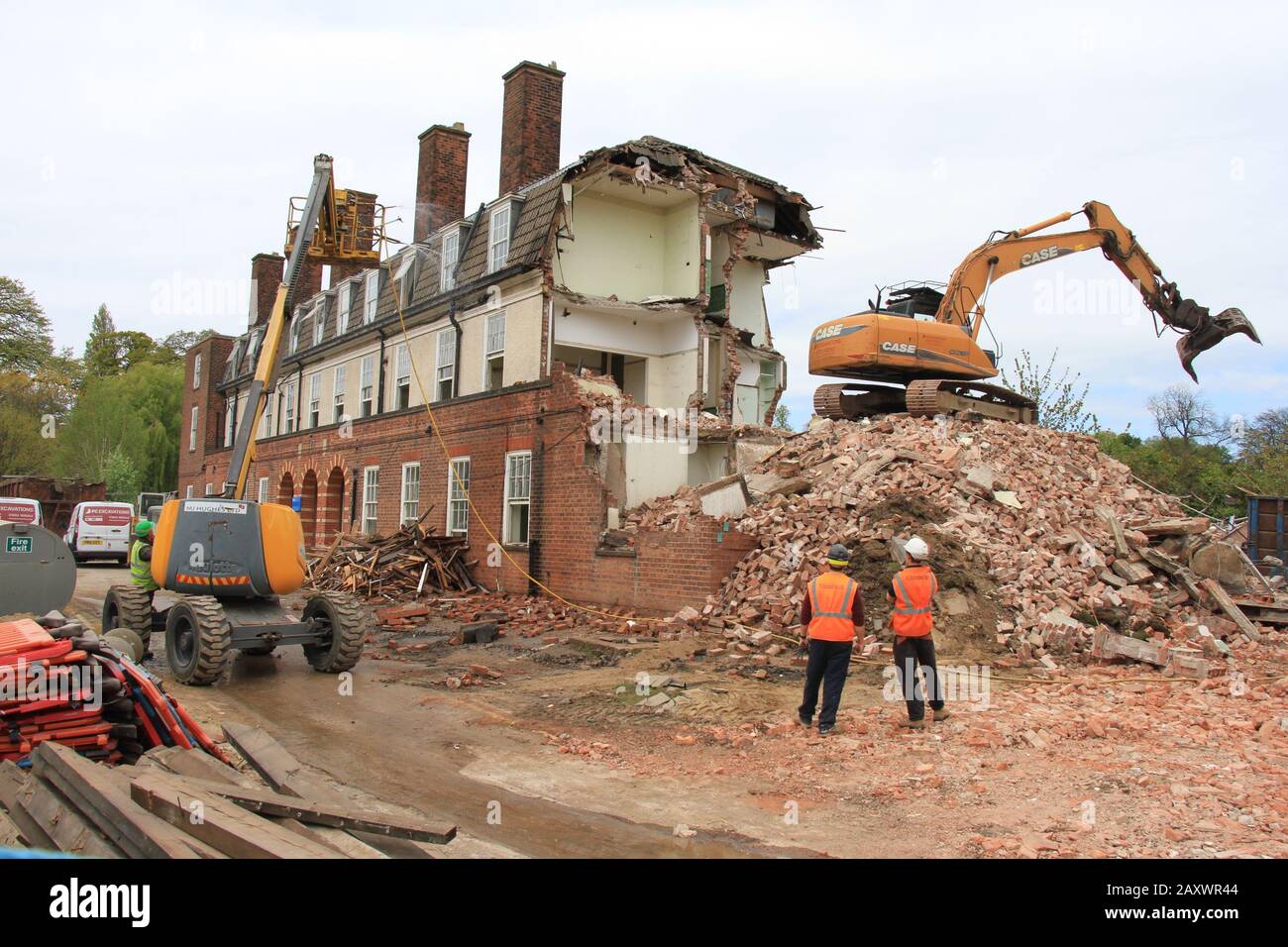 Fall of the Finance Building Stock Photo - Alamy