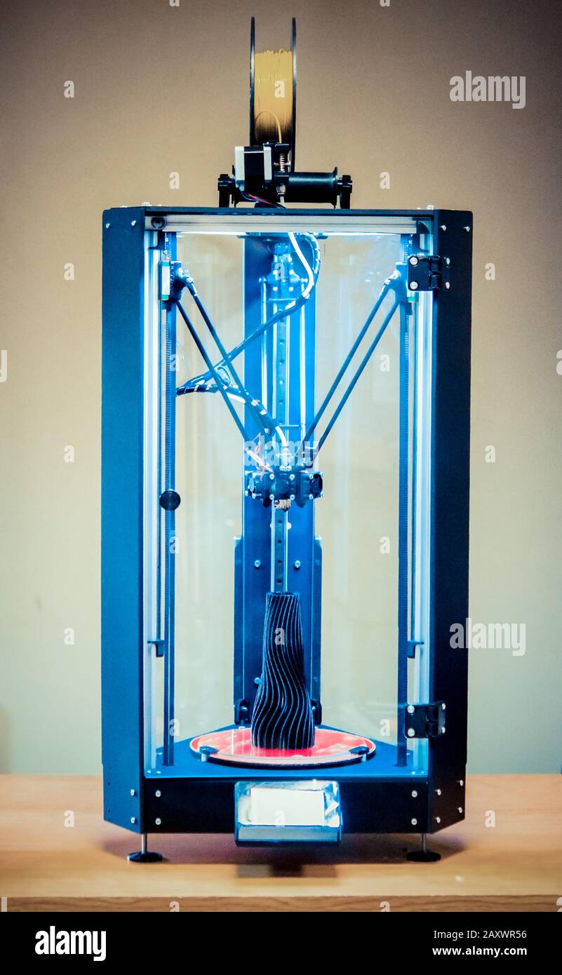 The technology of creating a model on a 3d printer close-up ...