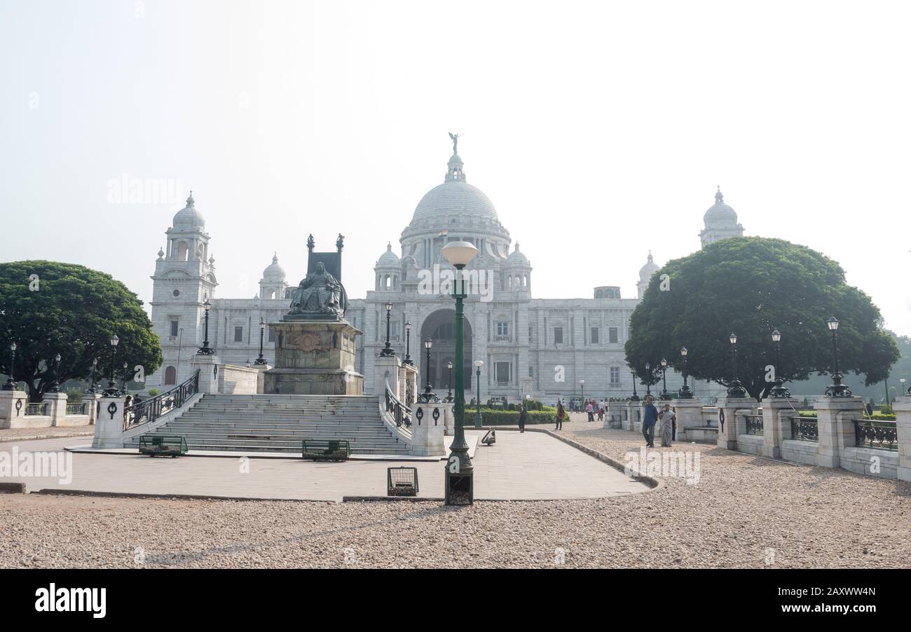 The Victoria Memorial main building, an iconic infrastructure of the ...