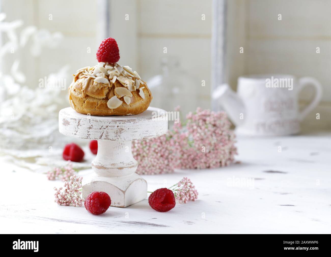 French pastries of choux pastry eclairs Stock Photo - Alamy