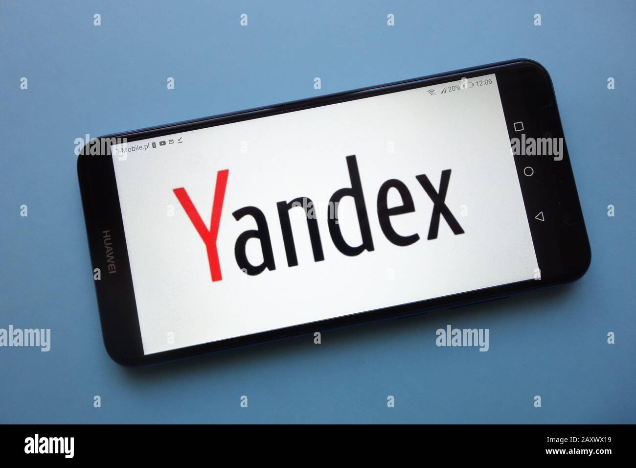 Yandex logo displayed on smartphone Stock Photo - Alamy