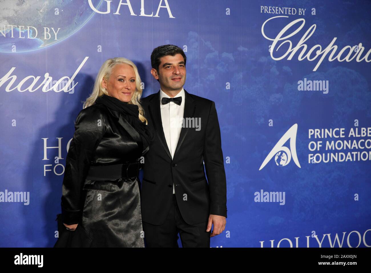 Oliver Wenden (r) attends Hollywood for the Global Ocean Gala at ...